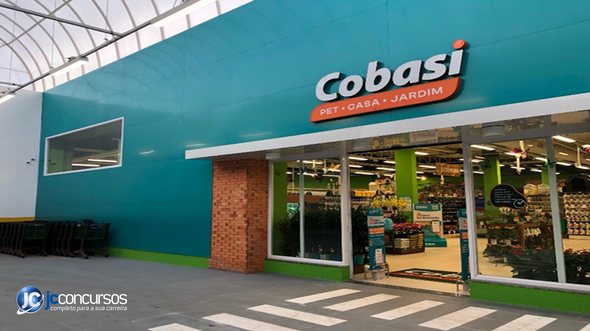 Cobasi abre 300 vagas de emprego para pessoas com 50 anos ou mais