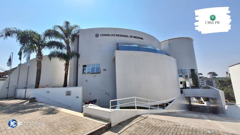 Concurso do CRM PR abre inscrições para cargos que pagam até R$ 19 mil