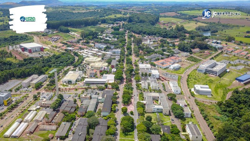 Concurso da Ufla: edital abre 34 vagas em MG para níveis médio e superior