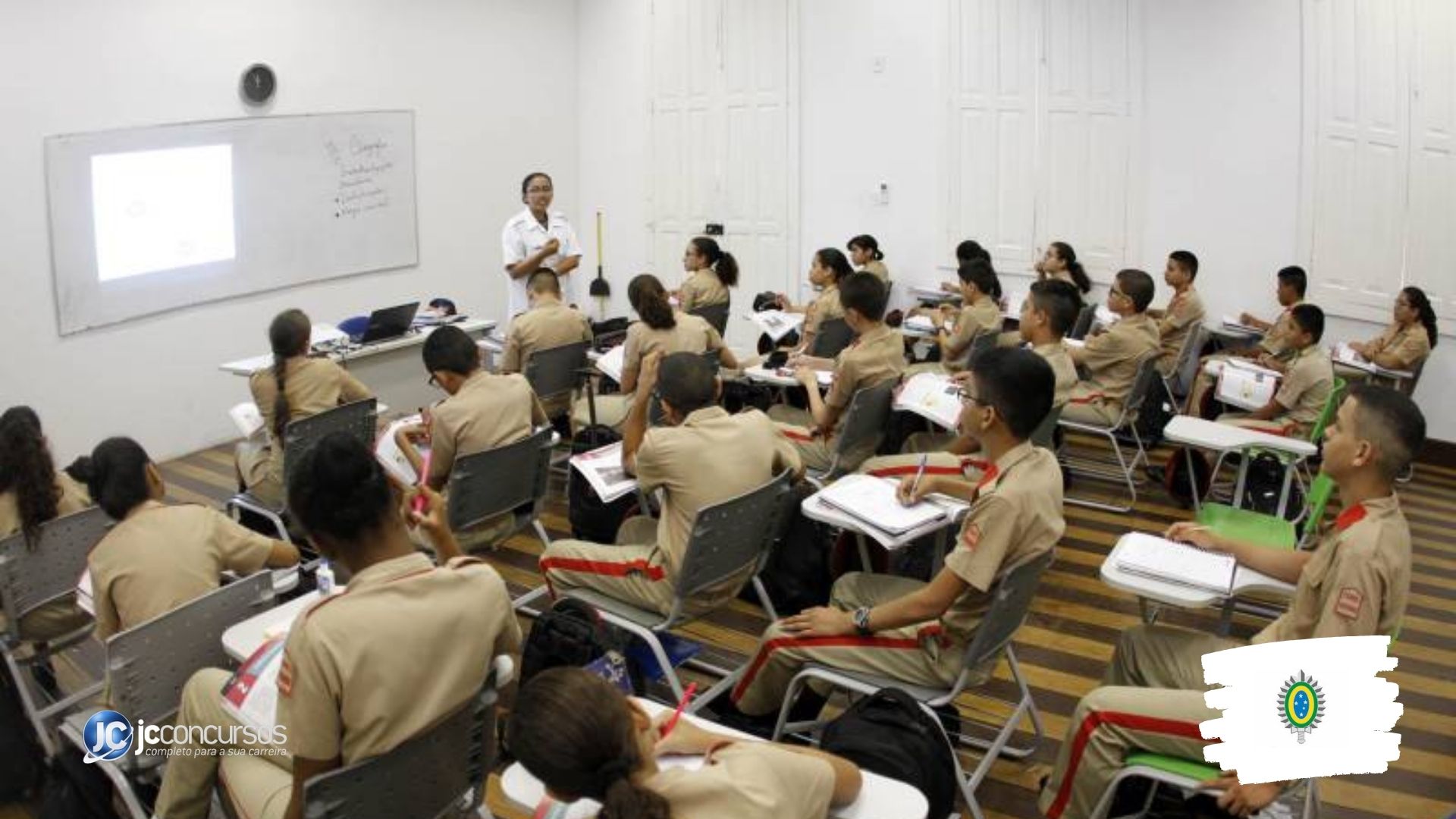 Concurso do Exército: publicado edital com 80 vagas para professor